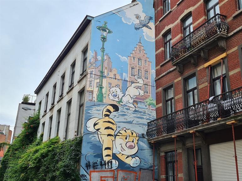 De leukste stripmuren & stripfiguren in Brussel + Comic Walls