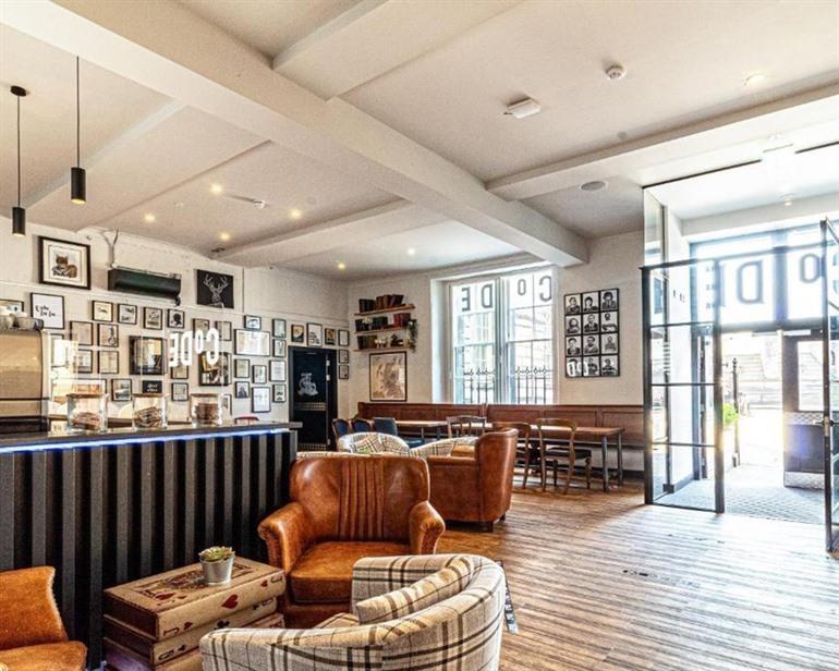 10 x leukste jeugdherbergen en hostels in Edinburgh: prijzen & info